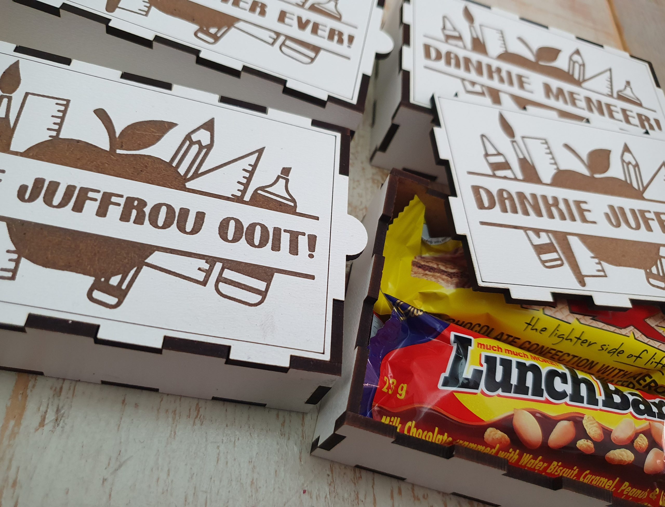 TEACHER CHOCOLATE BOXES 02 - Laser Lief